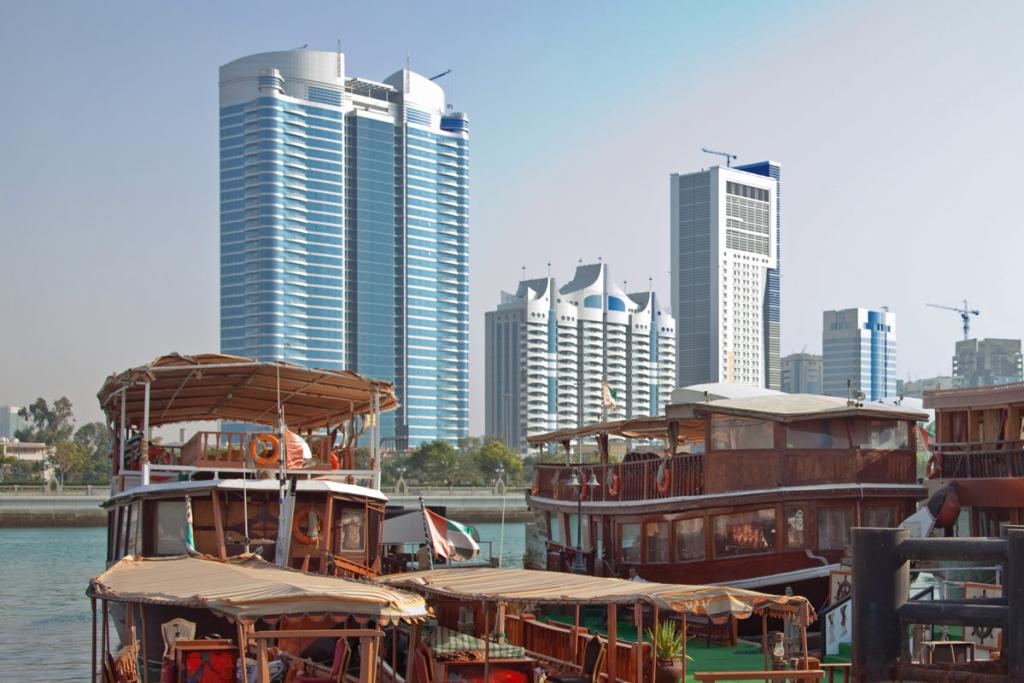 Al Mina Tower, Abu Dhabi - Hattersley